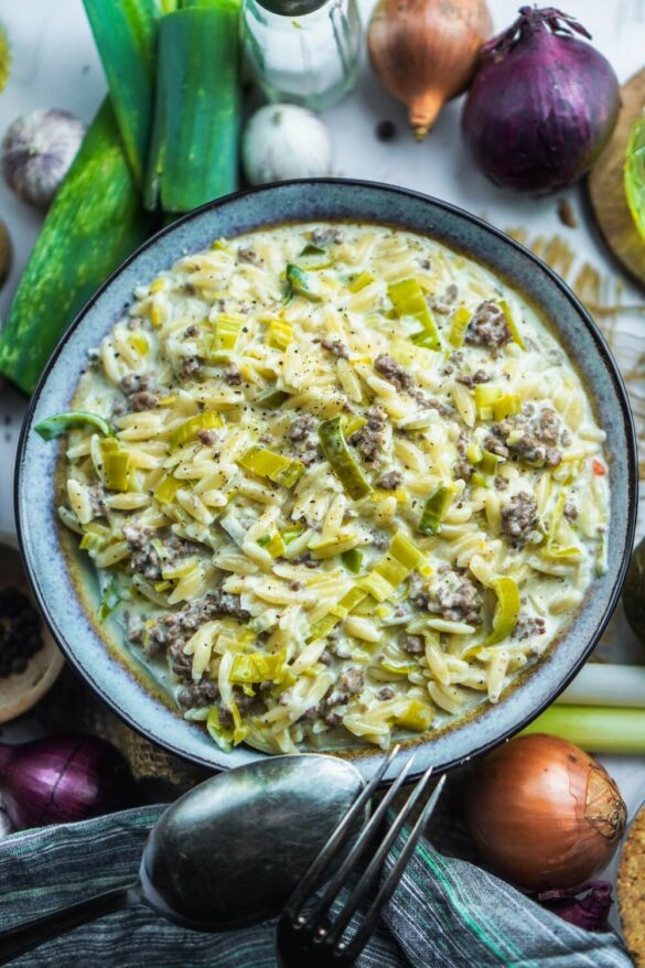 Hack Lauch Onepot mit Orzo Nudeln - FeedMeDaily